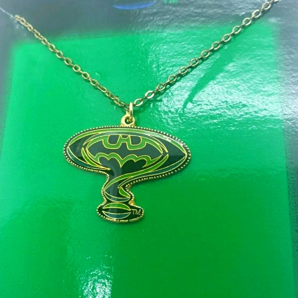 DC Comics | Jewelry | Batman Forever Riddler Logo Vintage Necklace 995 ...